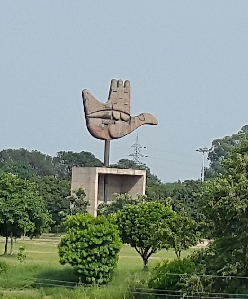 Le Corbusier’s Ideas on Display – Urban Utopias